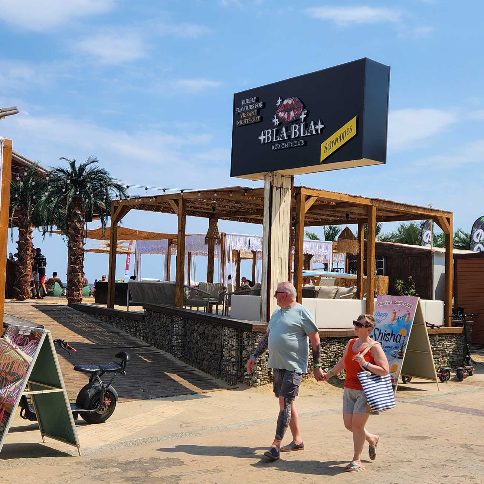 Bla Bla Beach Club – BARON