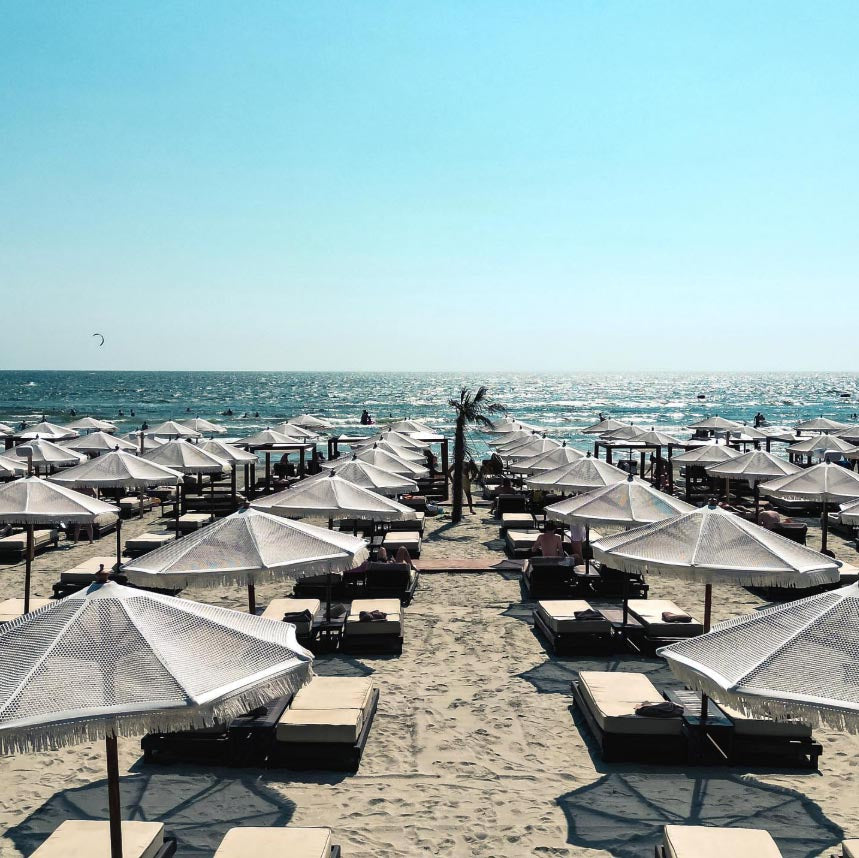 Azimuth Beach & Lounge – BARON